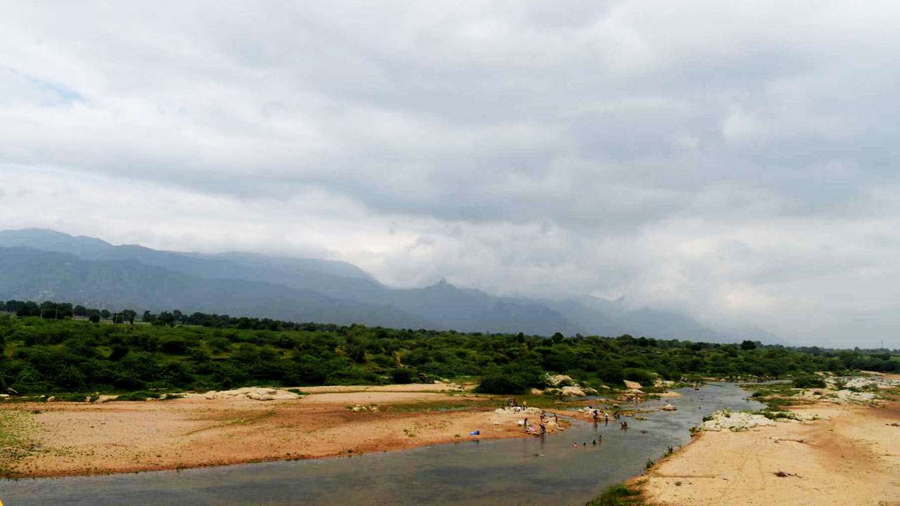 Alert issued as heavy rains likely in four districts of Rajasthan Alert issued as heavy rains likely in four districts of Rajasthan