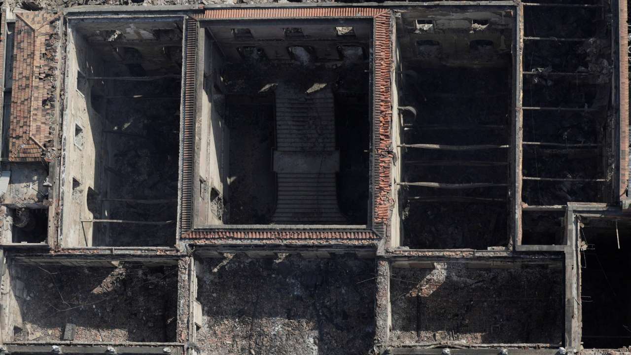 Tensions flare after fire destroys Brazil museum in 'tragedy foretold'
