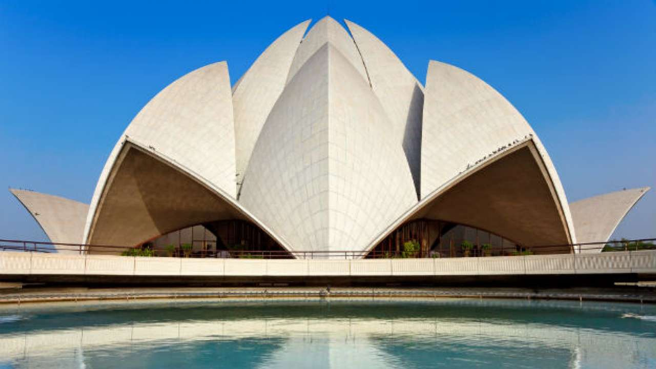 People commemorate 100th anniversary of Battle of Haifa at Lotus Temple