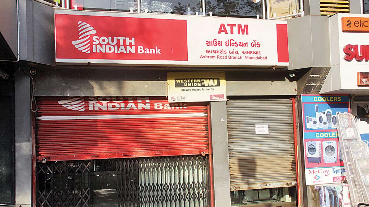 More ATMs in Ahmedabad than rural Gujarat