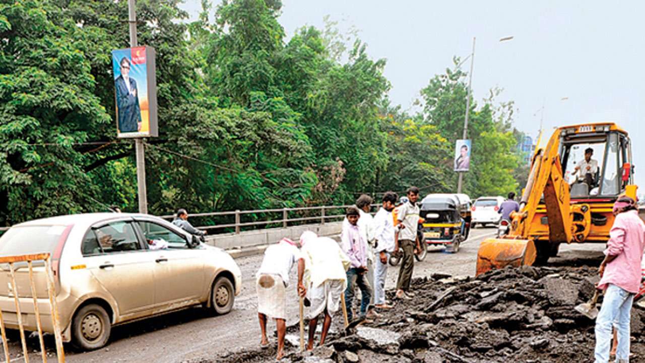 Promises aside, another year of bad roads for Mumbaikars