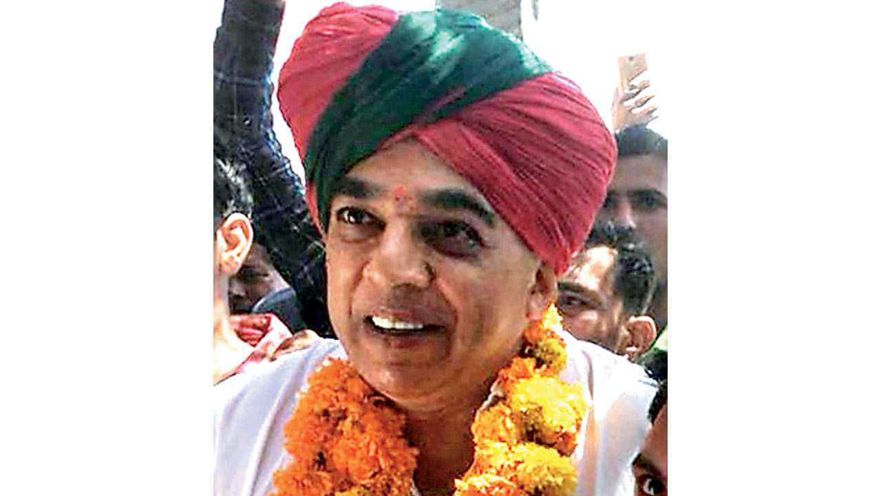 DNA ANALYSIS: Will Manvendra Singh drop a bomb today?