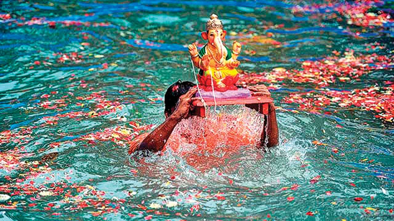 Only 33,000 idols immersed in artificial lakes across Mumbai