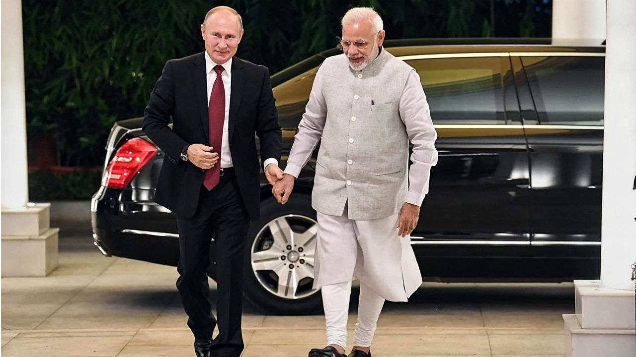 Putin meets PM Modi: All eyes on S-400 Triumf air defence missile ...