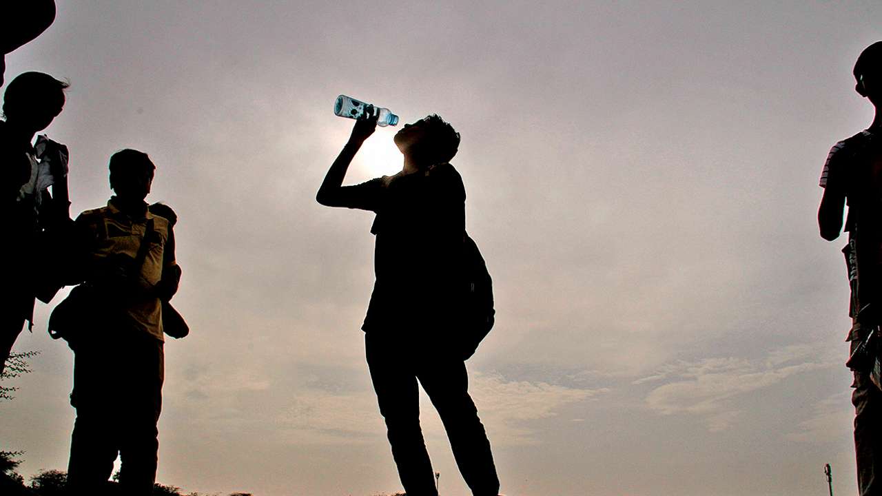 As October heat tortures Mumbai, rain may bring relief