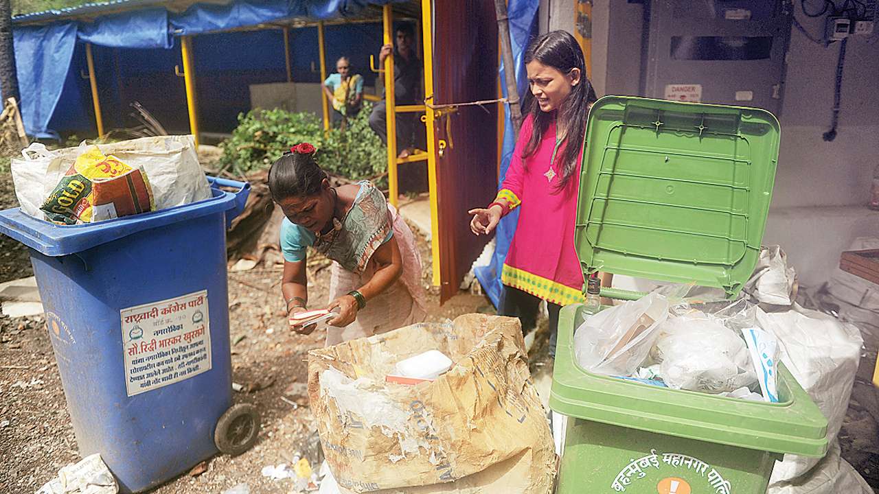 Waste segregation a problem in Mulund, posh South Mumbai