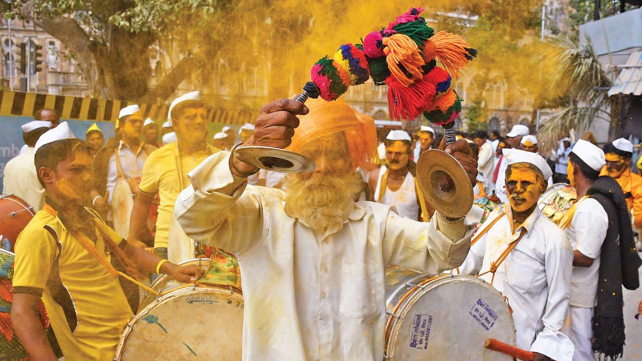 CM Devendra Fadnavis assures of Dhangar quota