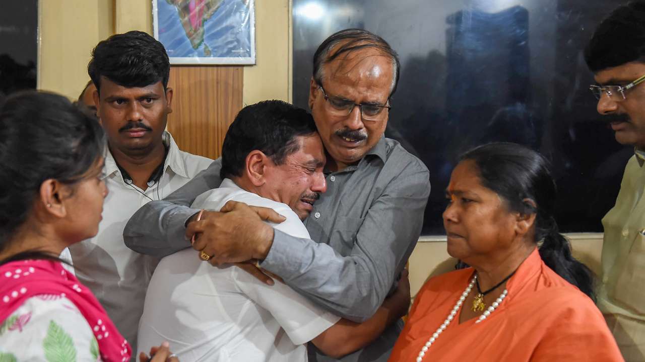 From PM Modi to Amit Shah, leaders pay their final respects to Ananth Kumar