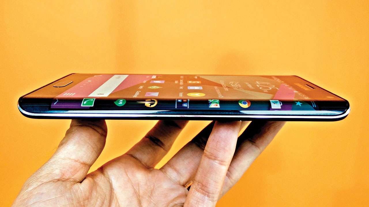 Low-end phones dominate India smartphone market
