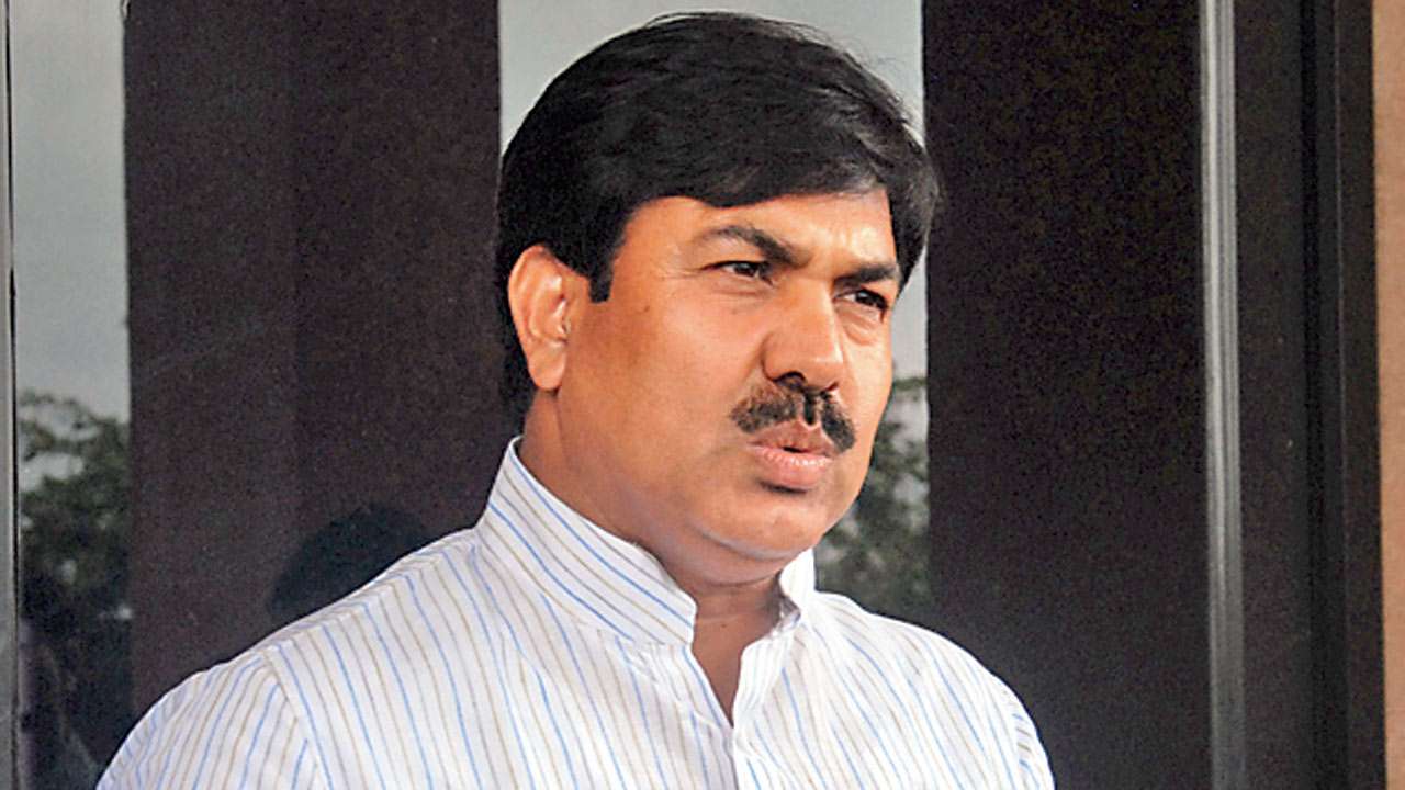 Yunus Khan's Instagram, Twitter & Facebook on IDCrawl