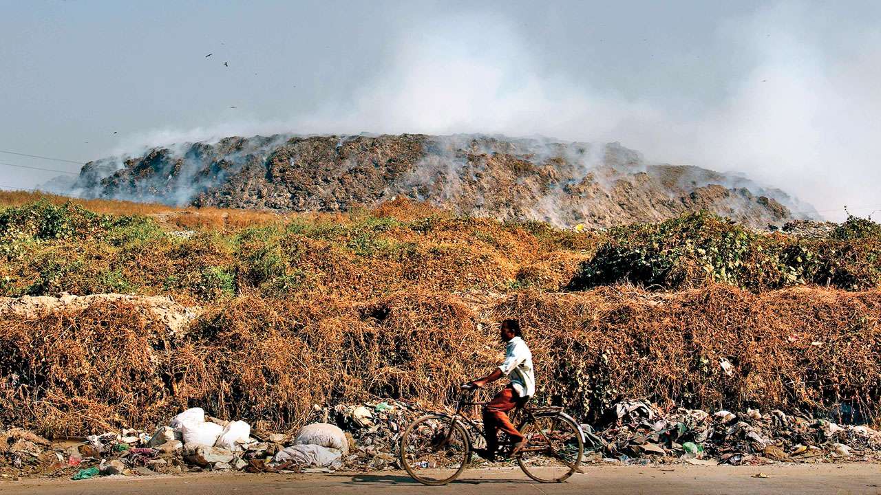 Ahmedabad: Garbage woes refuse to go away
