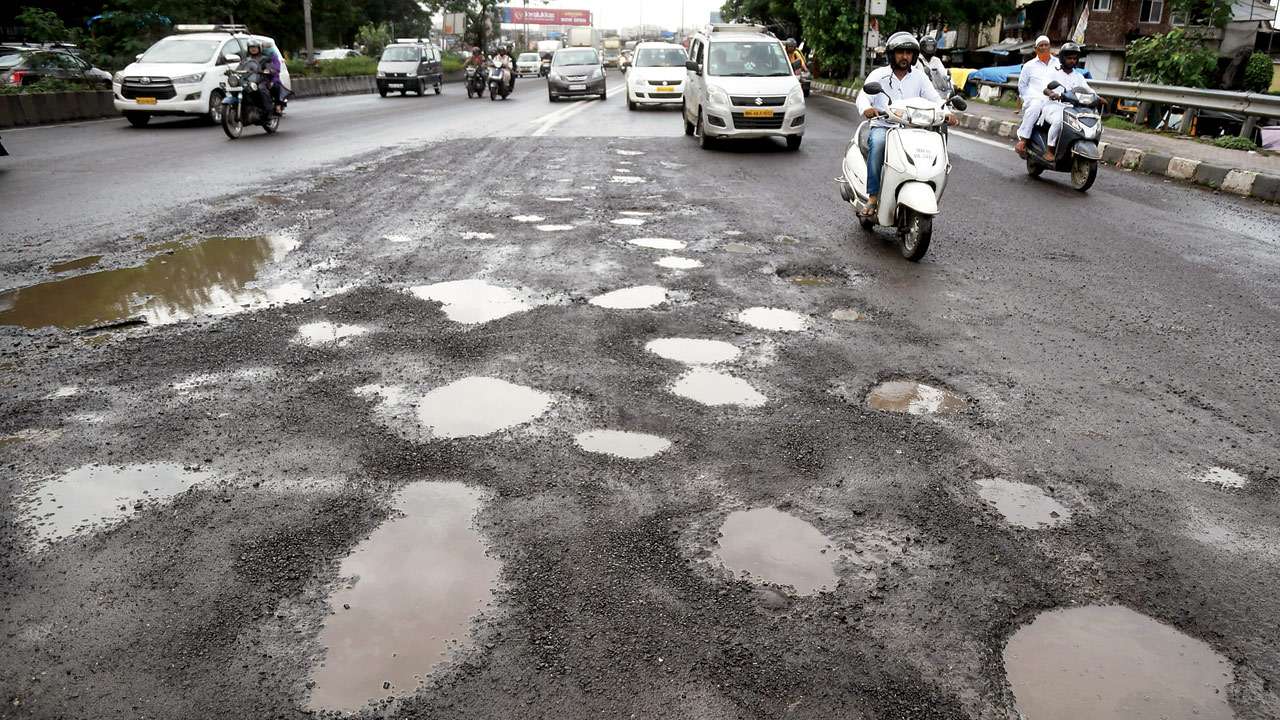 Set up 'war rooms' now to guarantee pothole free roads next monsoon ...