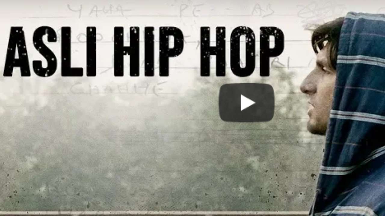 Ranveer Singh raps his way through Gully Boy trailer announcement