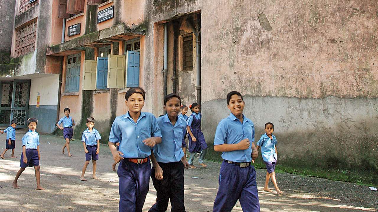 Mumbai: Civic body spent 36 % more, yet lost 1 in four students in 5 years