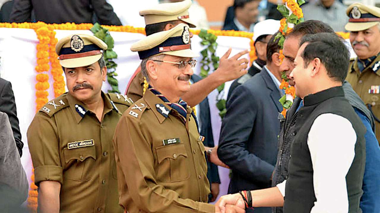 DGP Kapil Garg turns Singham, brings cops under radar