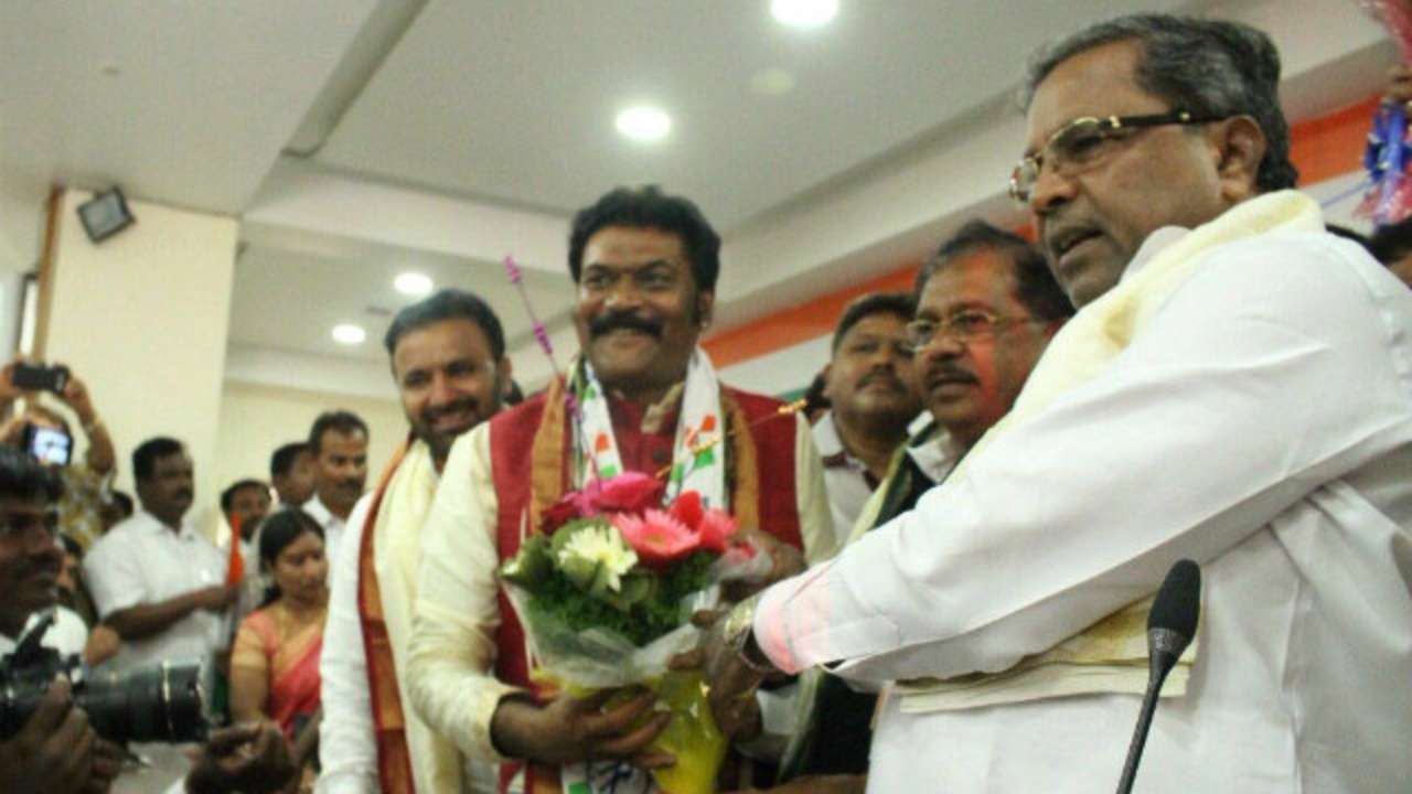 Karnataka: Cong MLA JN Ganesh denies hurting colleague Anand Singh ...