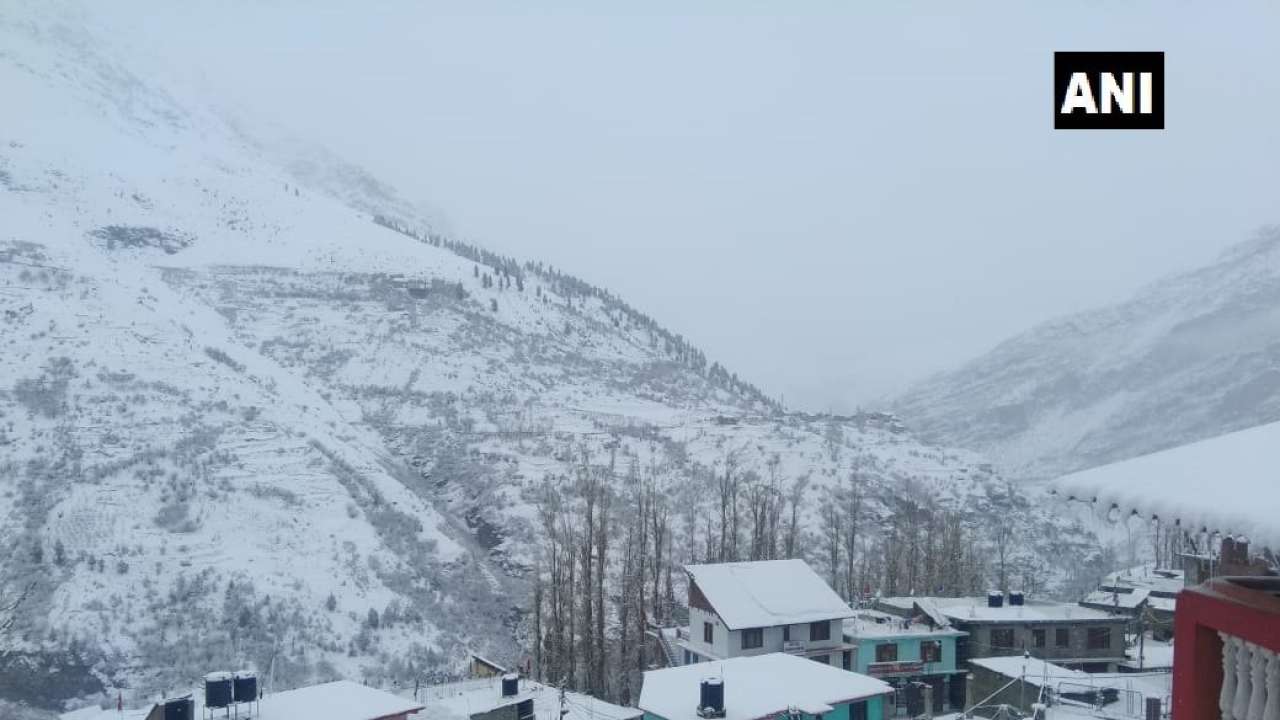 In pics: Snowfall in Kashmir, Himachal Pradesh to intensify cold wave ...