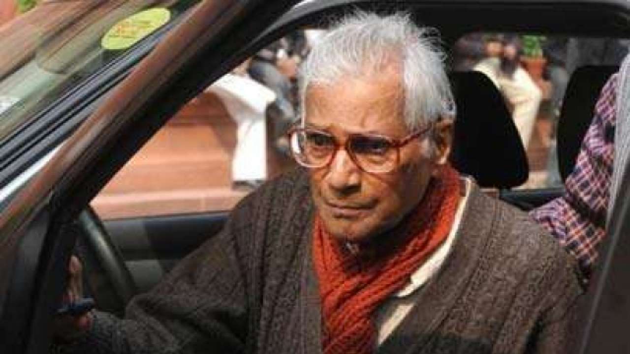 From Emergency hero to Defence Minister: 5 facts about George Fernandes
