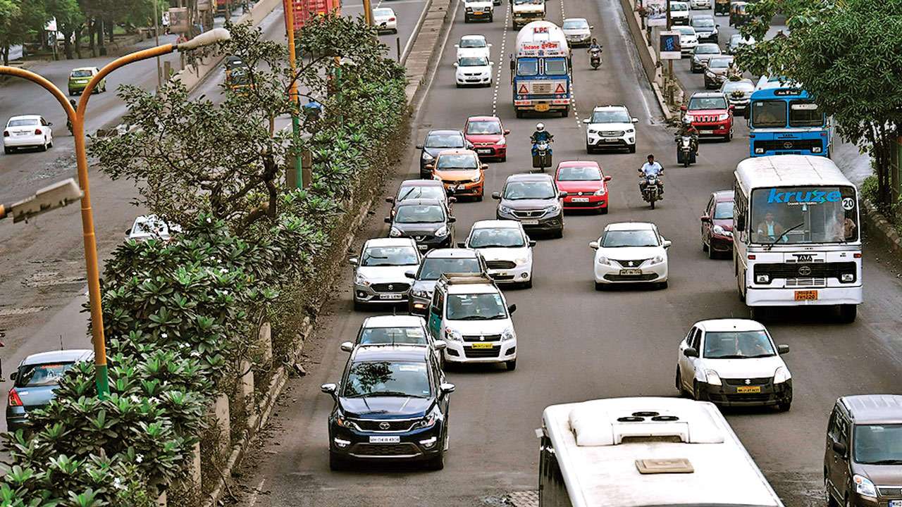 Eastern Express Highway will flash live traffic updates