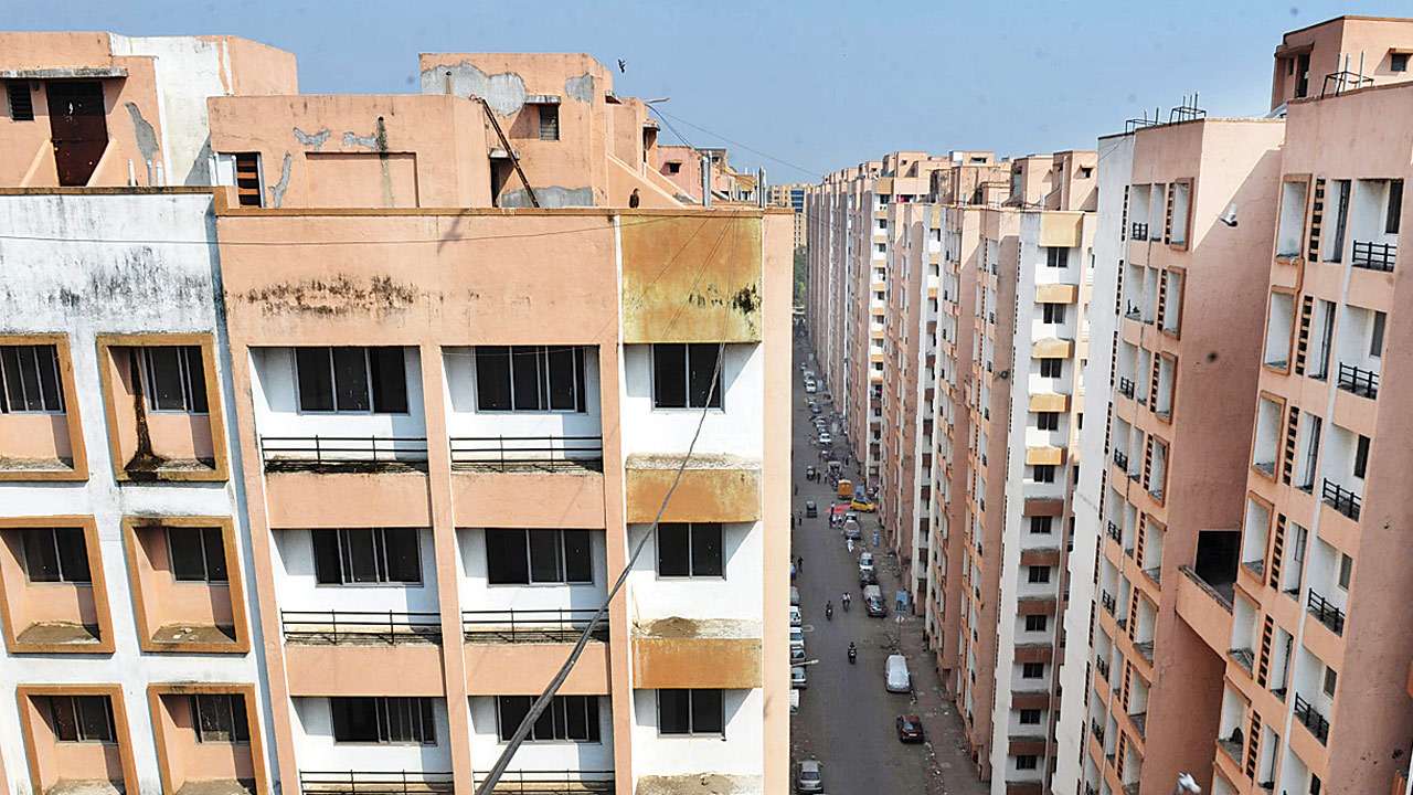 Maharashtra government to check realty developer's finances to award ...