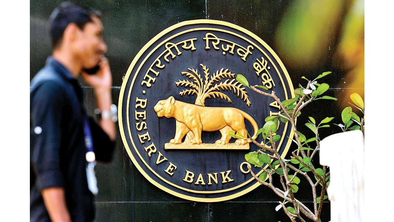 RBI frees up Rs 19,000 crore for banks