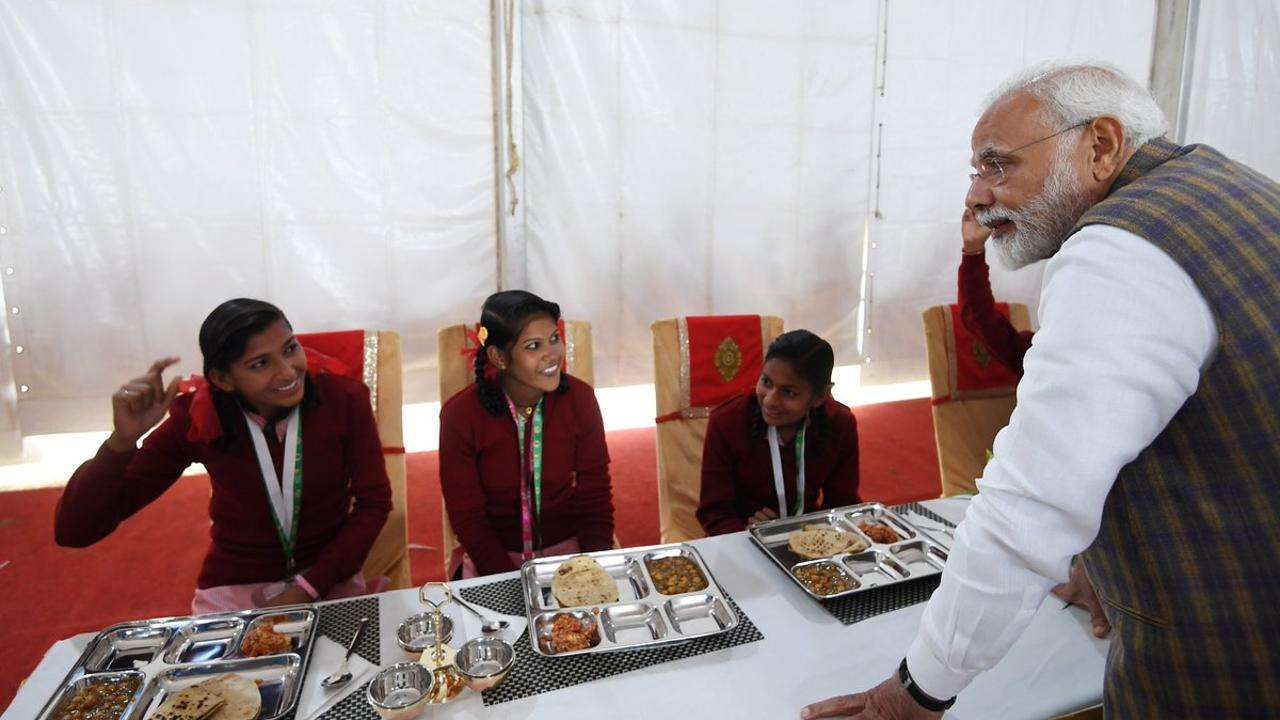 Modiji asked me if teachers were feeding us properly: Class 6 student ...