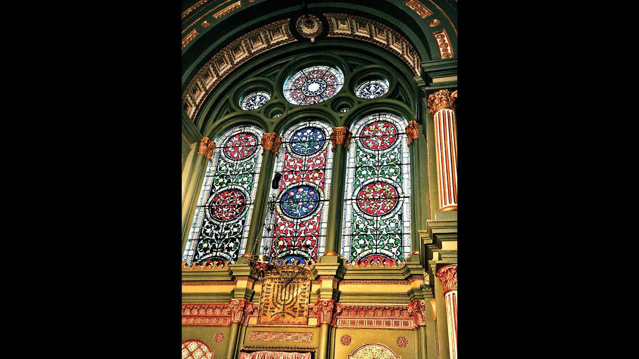 Photos: Inside 135-year-old Keneseth Eliyahoo Synagogue, aka the Blue ...