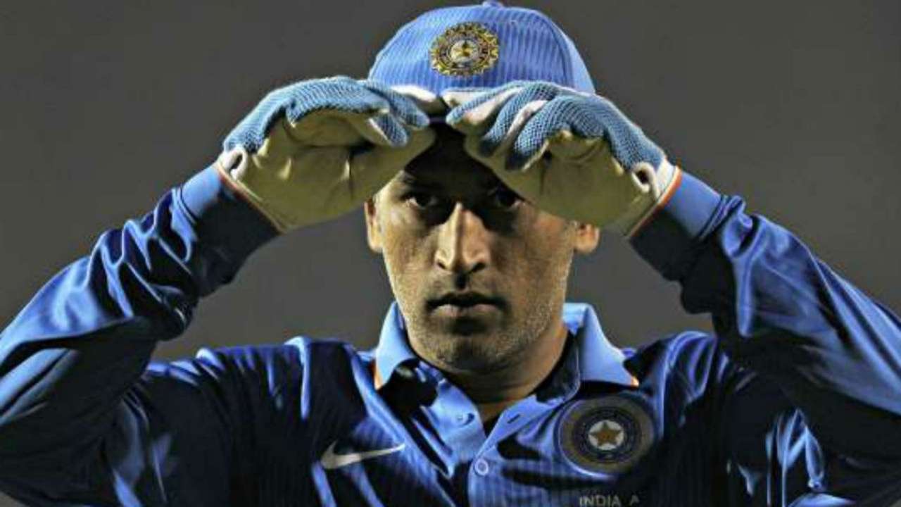 MS Dhoni's last? India vs Australia 2nd T20I: MSD hits 43 off 22 in ...