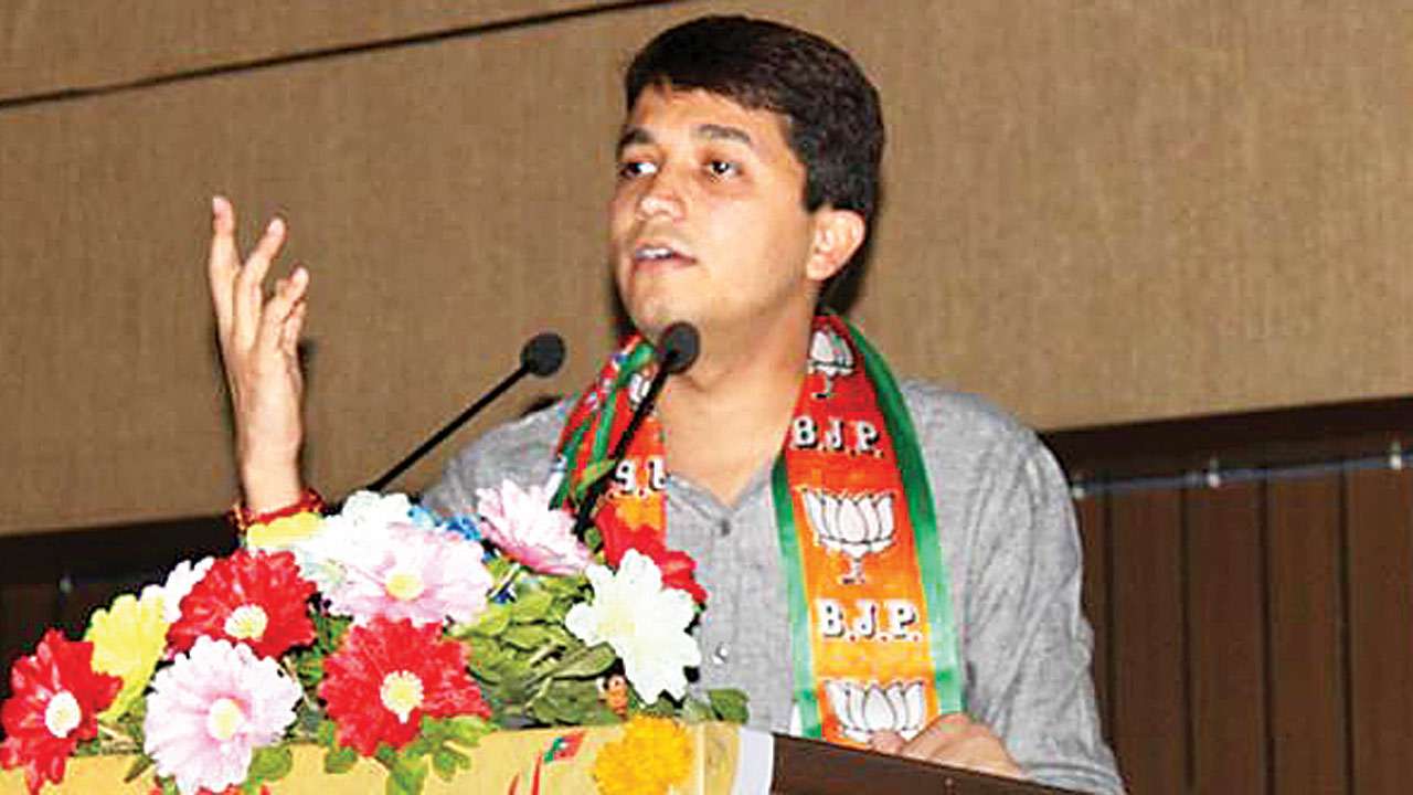 This 28-year-old founded 'I support NaMo' group