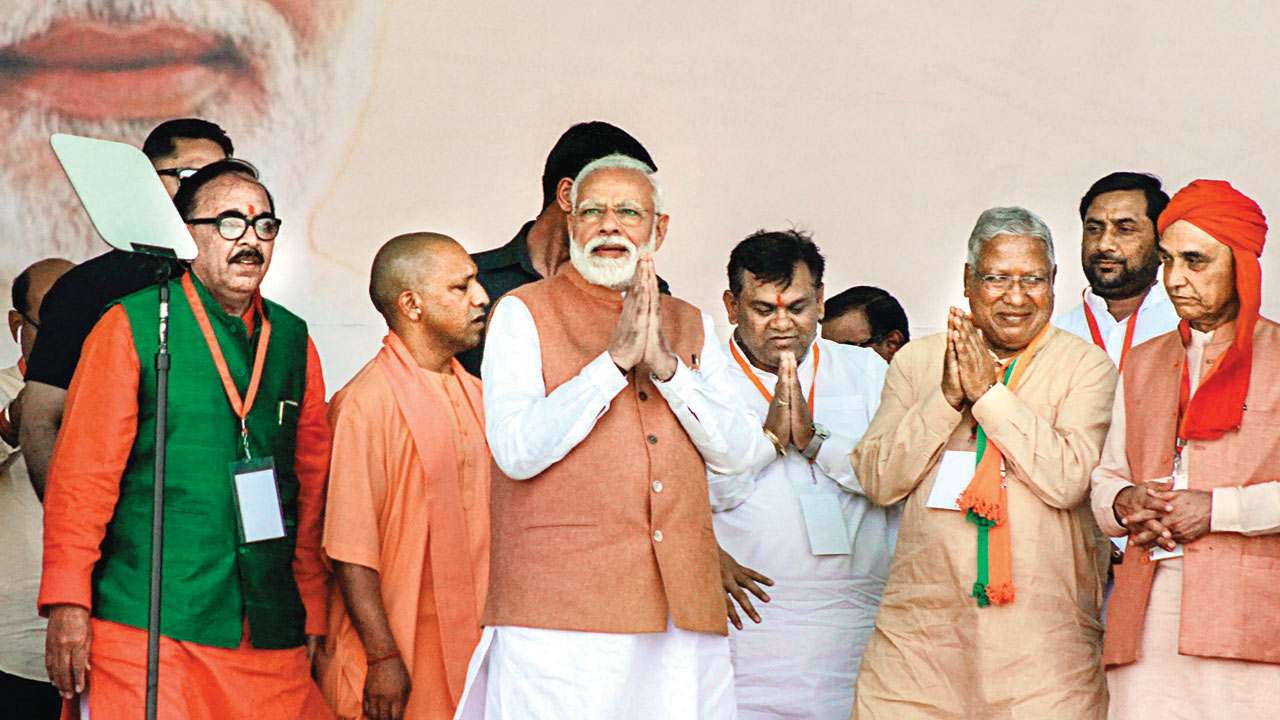 Dumdaar govt vs daagdaar becomes PM Narendra Modi's rallying cry