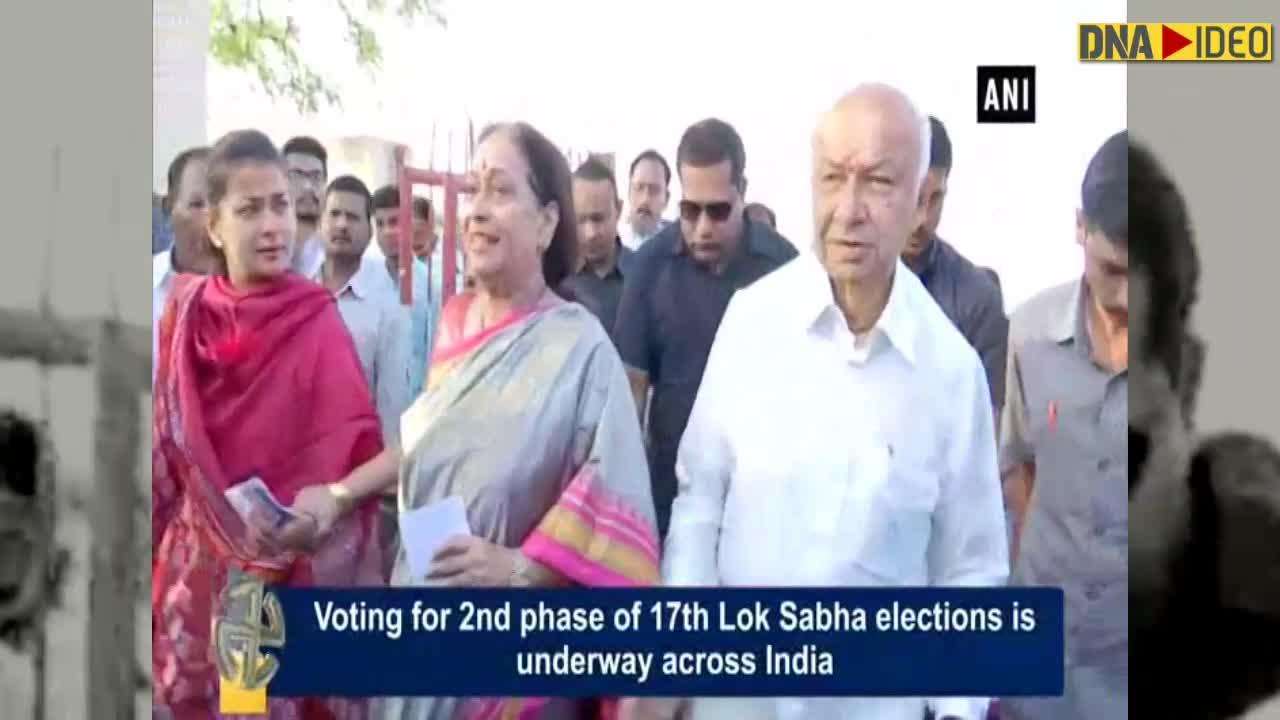 Congress’s Sushilkumar Shinde casts his vote in Maharashtra’s Solapur