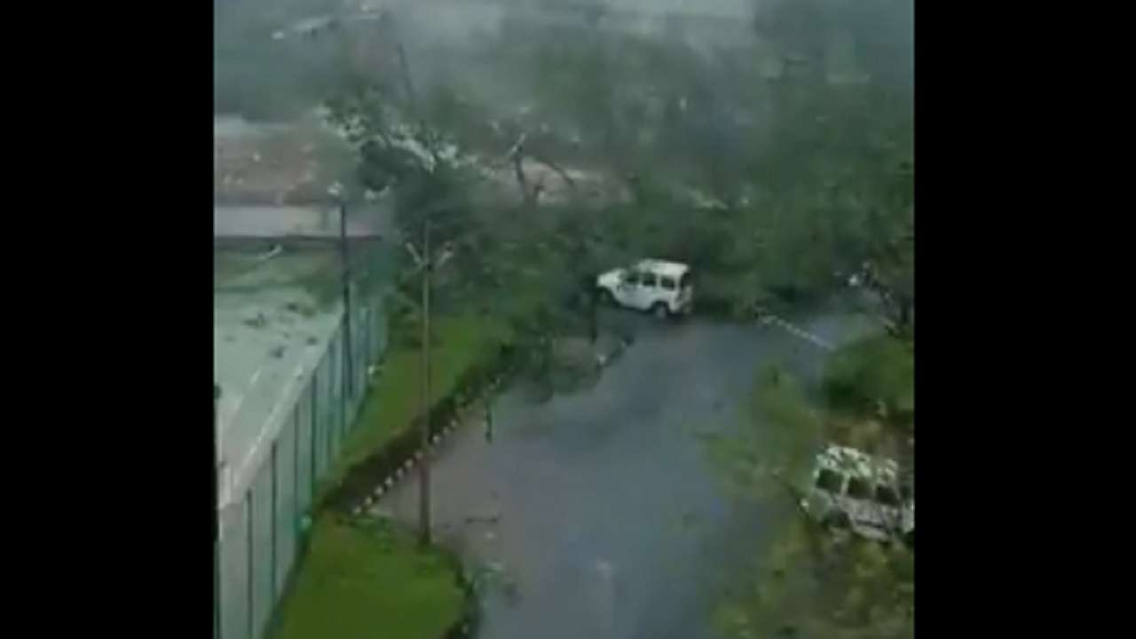 Watch: Cyclone Fani causes extensive damage to AIIMS Bhubaneswar
