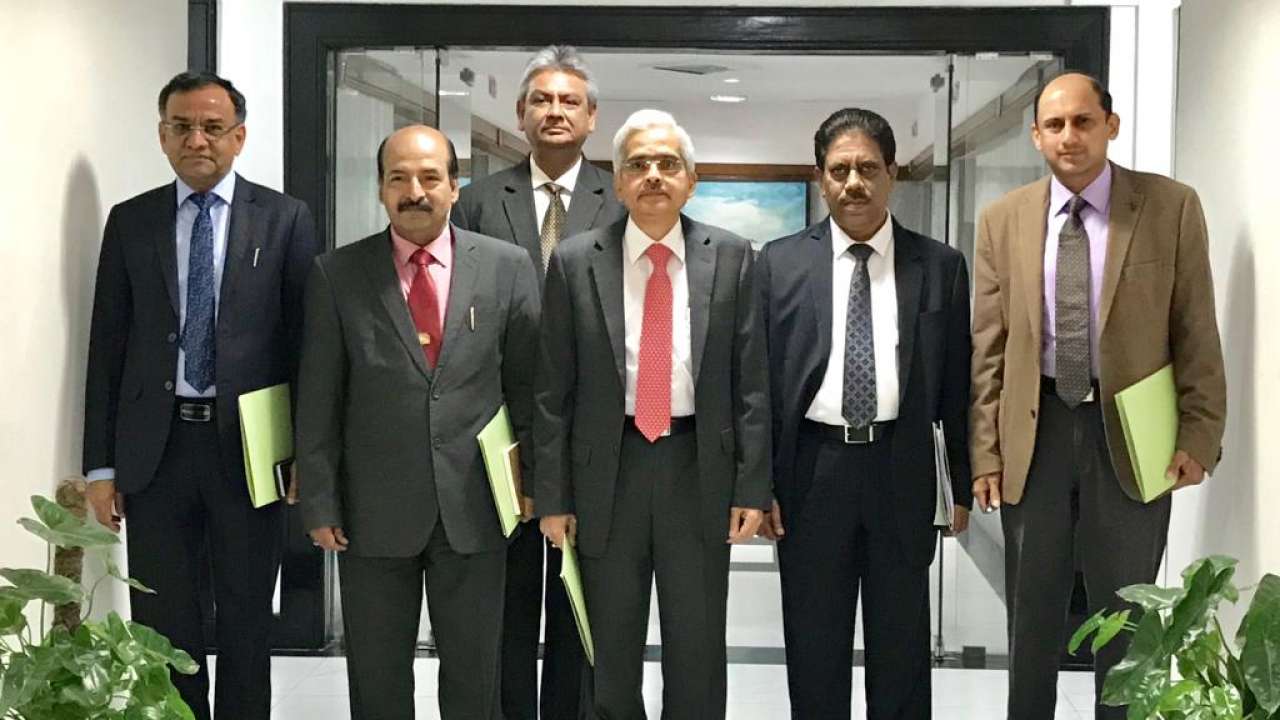 RBI waives RTGS and NEFT transfer charges, to review ATM fees