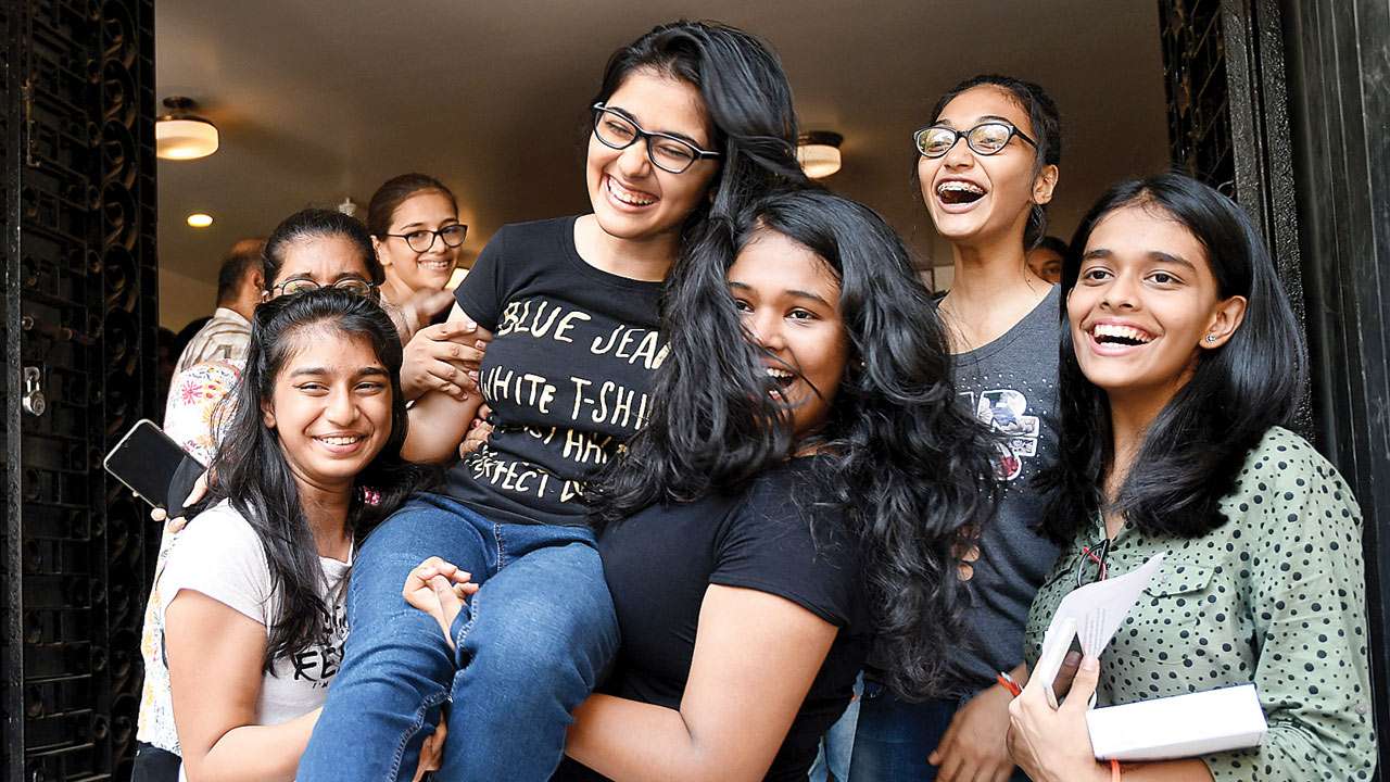 Maharashtra: 75% of students pass SSC, about 15% less than last year