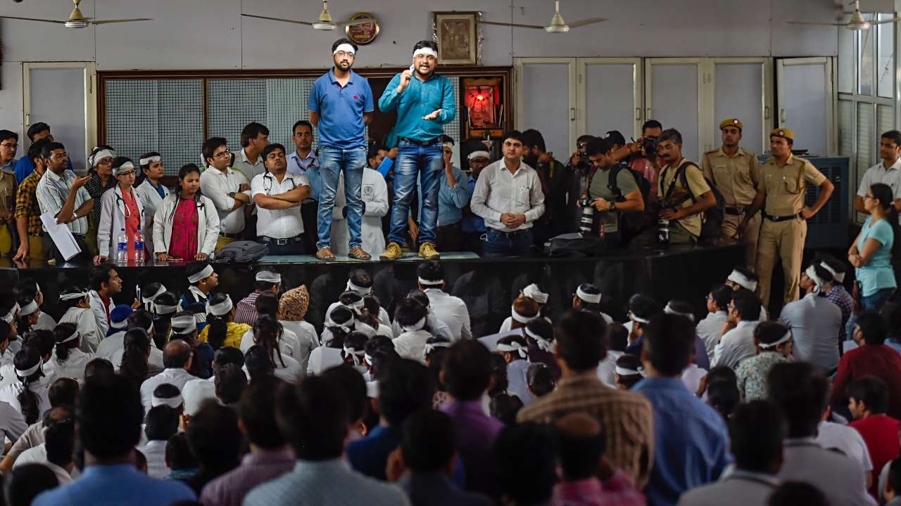 Doctors at many hospitals in Delhi protest on Saturday over West Bengal ...
