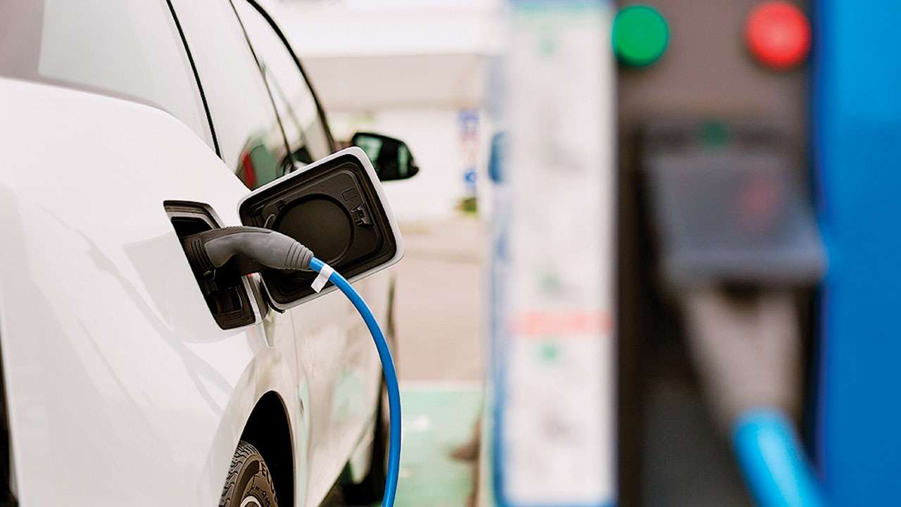 Government proposes no registration charges for electric vehicles
