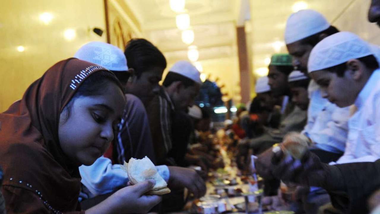 Ramzan 2019: Holy month to start from May 7, Iftar and sehri timing for ...