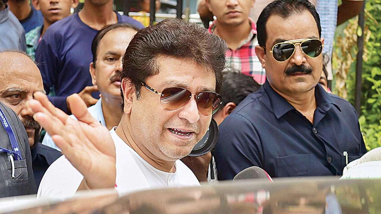 Raj Thackeray asks EC to go back to using ballot paper for Maharashtra ...