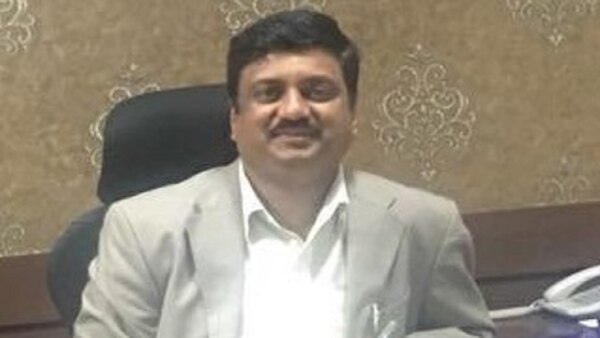 SIT arrests Deputy Commissioner Vijayshankar in IMA ponzi scam case