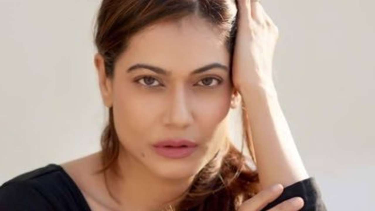 Payal Rohatgi says 'Udta Bollywood', sides with MLA Sirsa's 'drugged ...