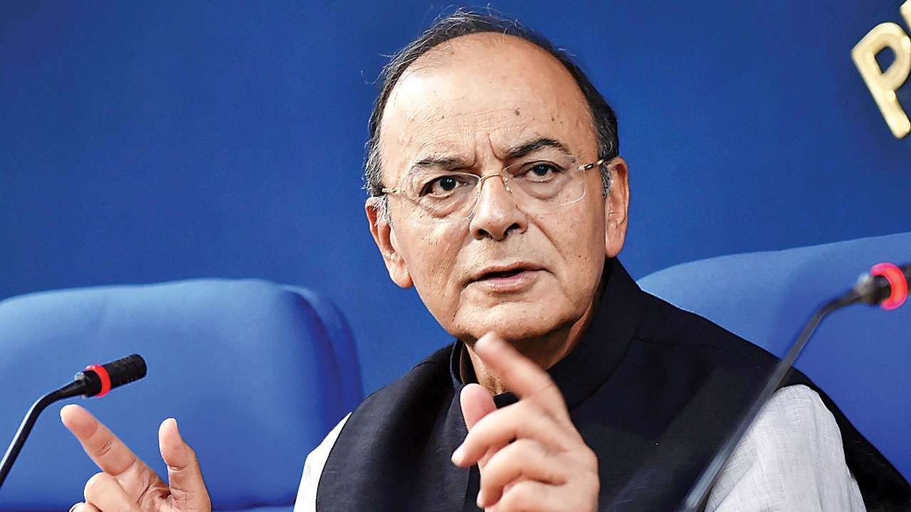 Mohan Bhagwat, Arvind Kejriwal, others pay visit to ailing Arun Jaitley ...