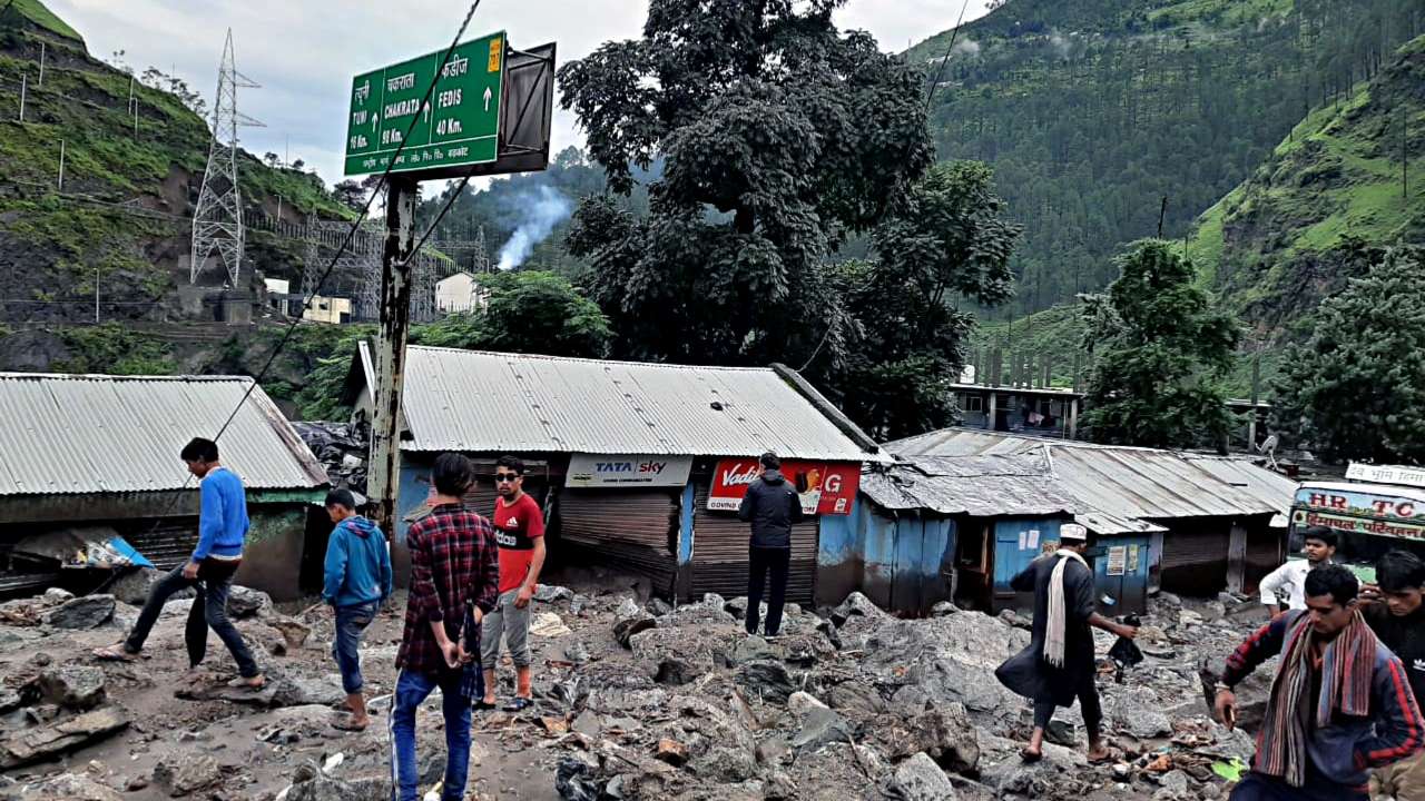 Uttarakhand: Death toll rises to 17 due to cloudburst, SDRF, NDRF and Air Force launch rescue ...