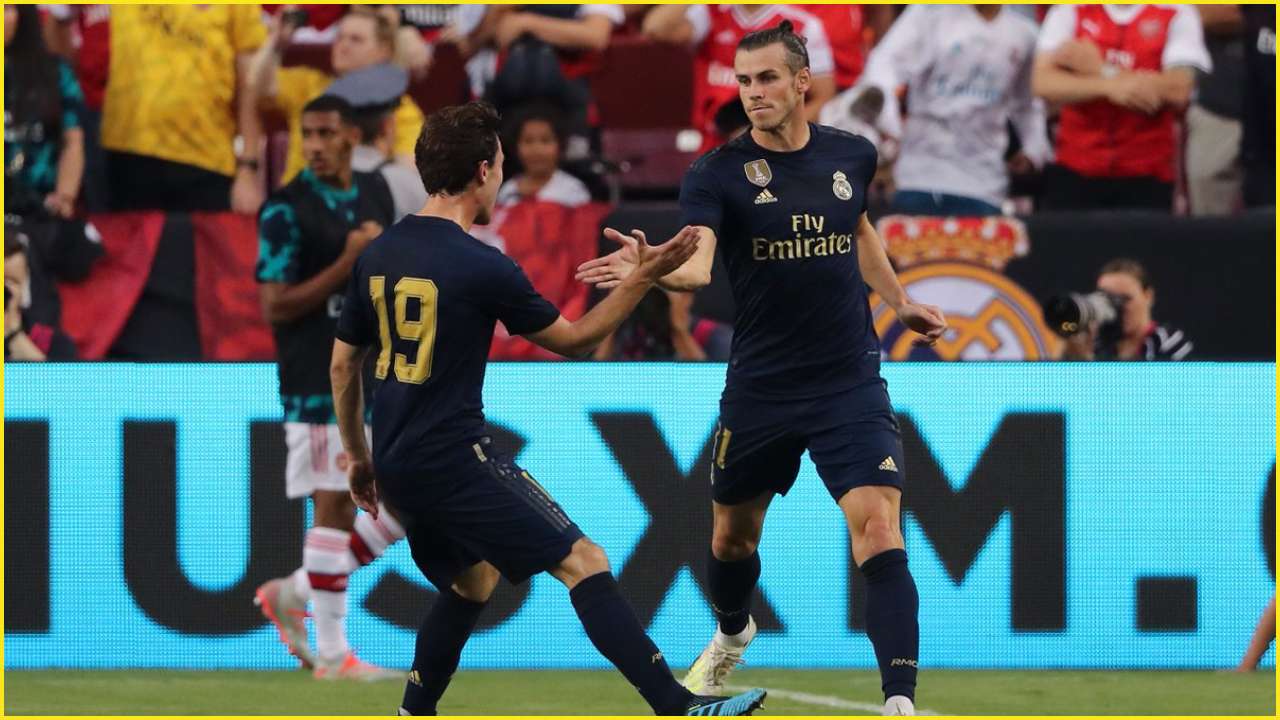 Gareth Bale is at a fantastic club: Ryan Giggs