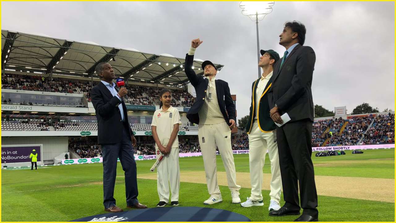 Ashes 2019: England win toss and bowl as rain delays start of third test