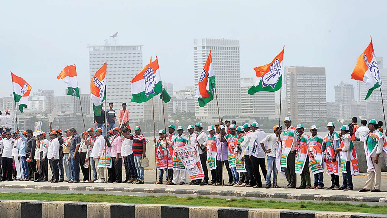 Poll donations to Congress see fivefold rise