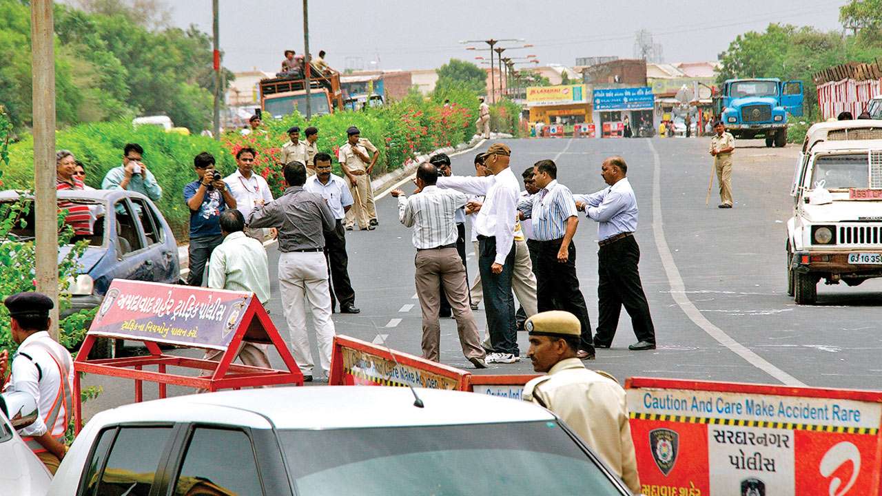 Ishrat Jahan case: Central Bureau of Investigation opposes discharge pleas