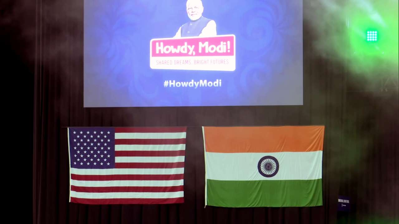 Festival-like atmosphere as thousands await PM's arrival at 'Howdy ...