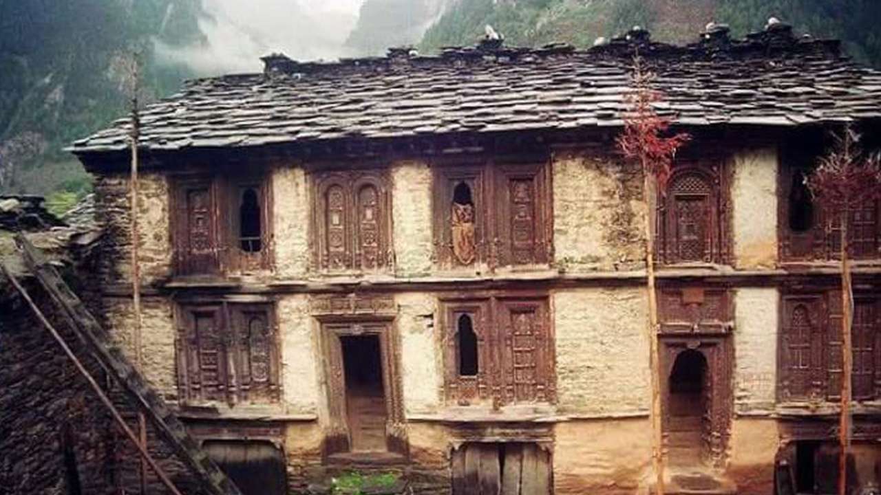Locals vacate villages along China border in Uttarakhand; Govt issues alert
