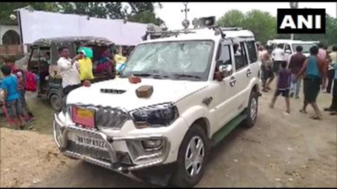 Bihar: SDM's vehicle vandalised after scuffle between his guards and ...
