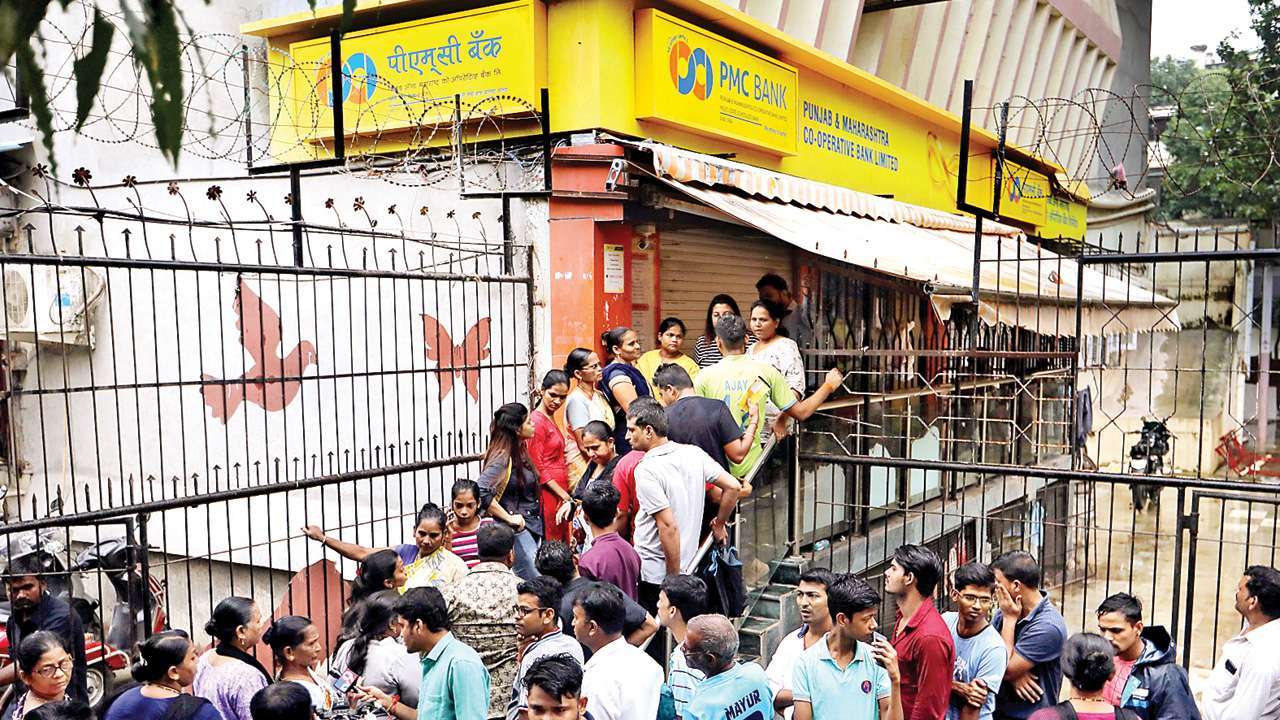 PMC Bank Fraud: RBI raises withdrawal limit for depositors to Rs 40,000
